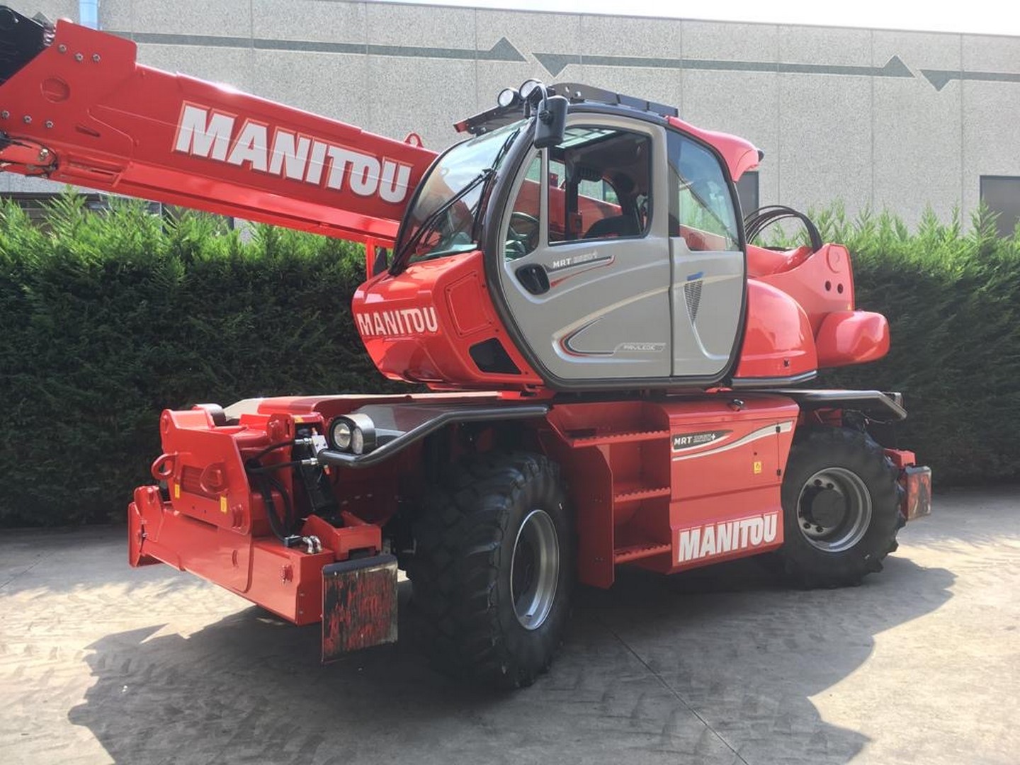 Manitou | Garden State Engine & Equipment